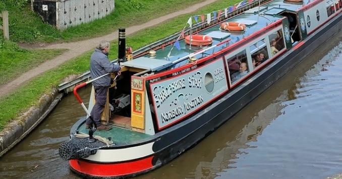 Shropshire Canal Cruise with Fish & Chip Supper
