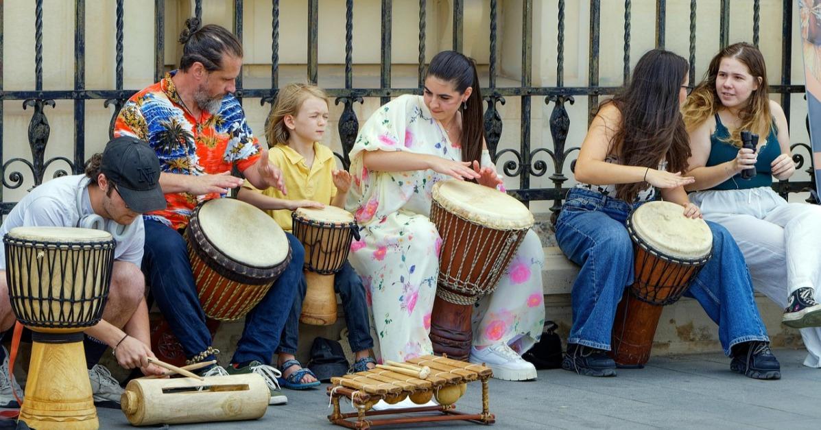 Samba Beat - Percussion Workshop with Bruce Parry